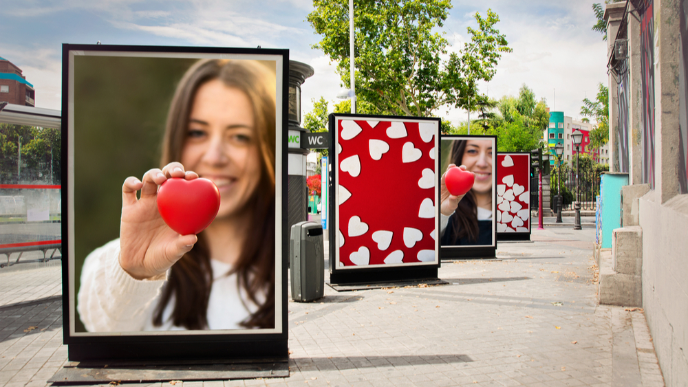 Bluetooth 5 Advertising Extensions